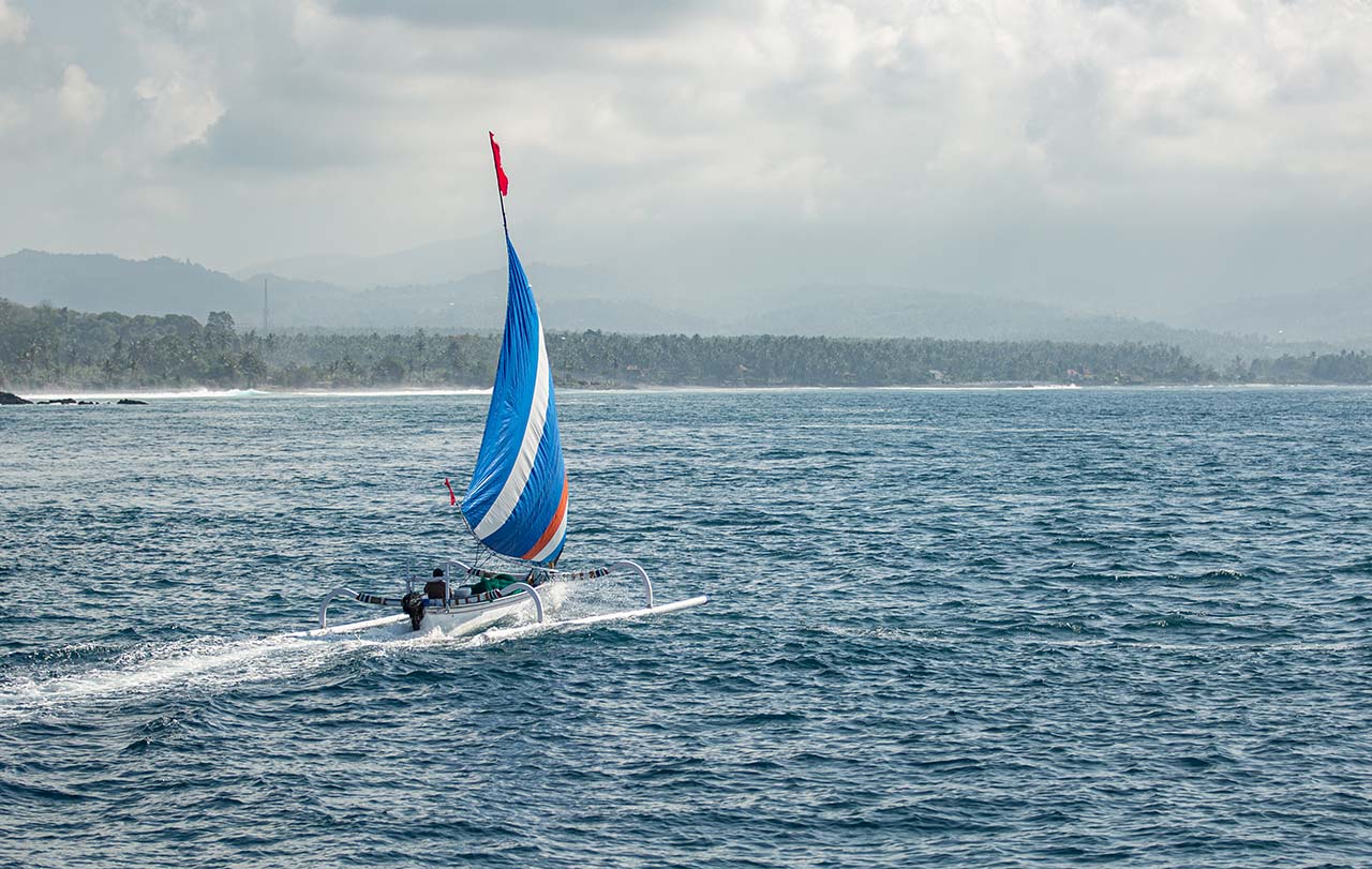 Can a Boat Sail Upwind? Techniques and Innovations - Castle Harbor Boating